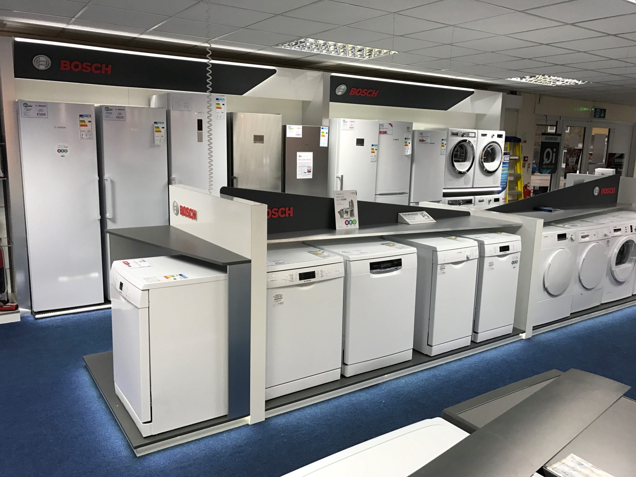 Sparkworld, Bosch Freestanding Display - the design wing